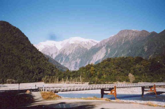 Jon & Di’s Aussie Adventure